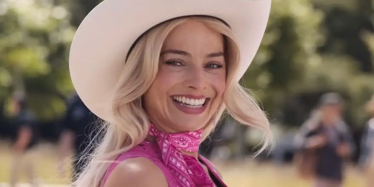 Margot Robbie Busts Men Talking About Barbie Movie
