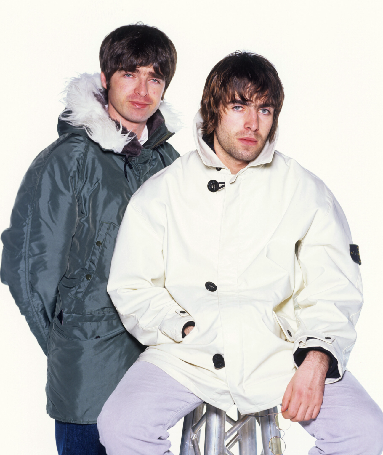 Mom Names Twins After Oasis And People Are Mocking Her