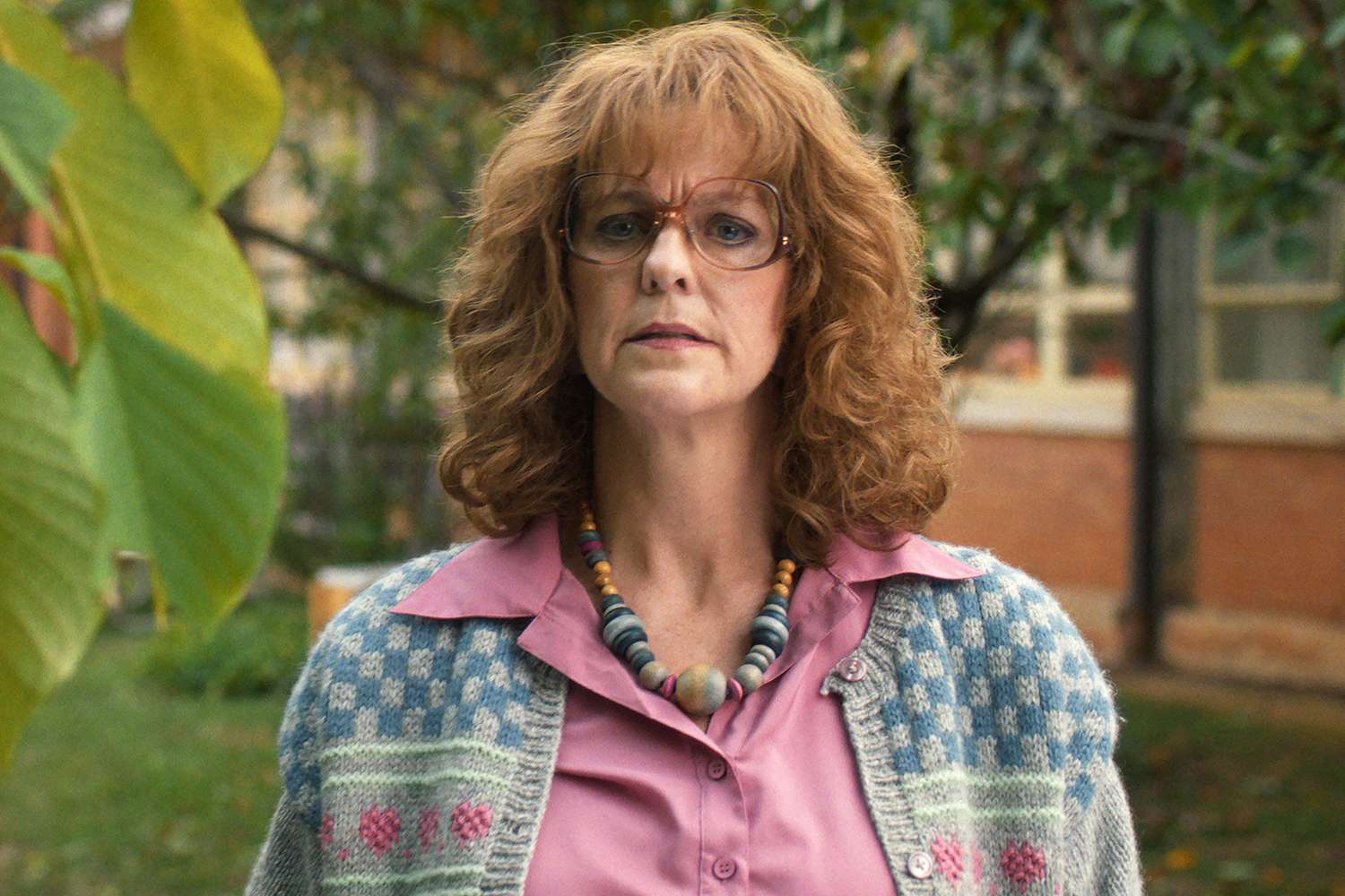 Stranger Things Fans Are Just Realizing Who Miss Harris Actor Is