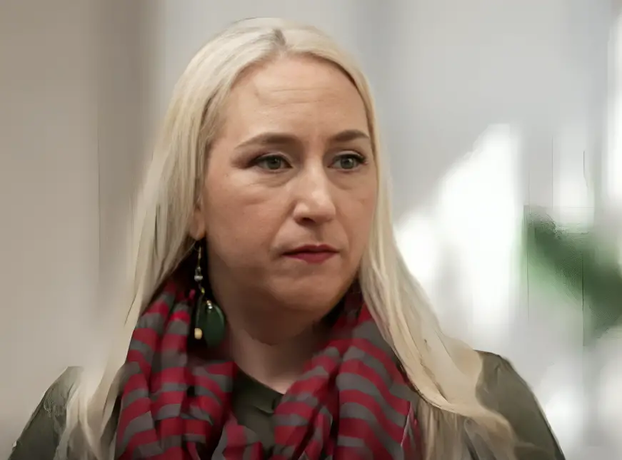 Woman Who Filmed Alex Pretti's ICE Killing Reveals New Details
