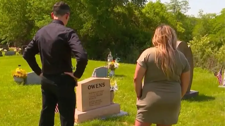 Dad's Gravestone Sparks Outrage With 'Secret' Message